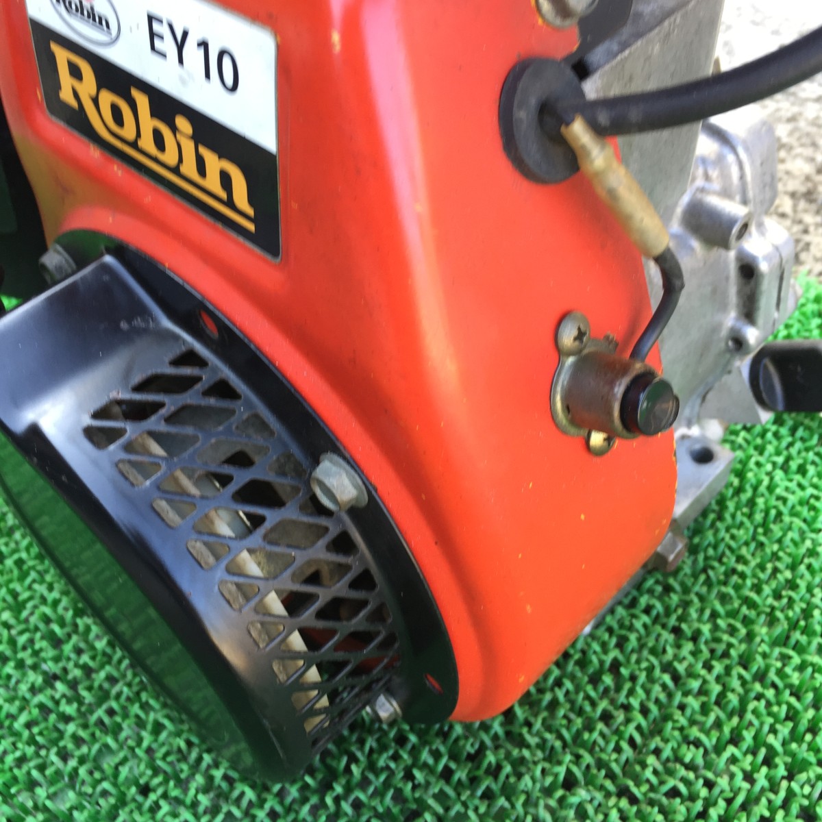 SOLD OUT ロビン ガソリンエンジン EY10 - NAKANETOOL